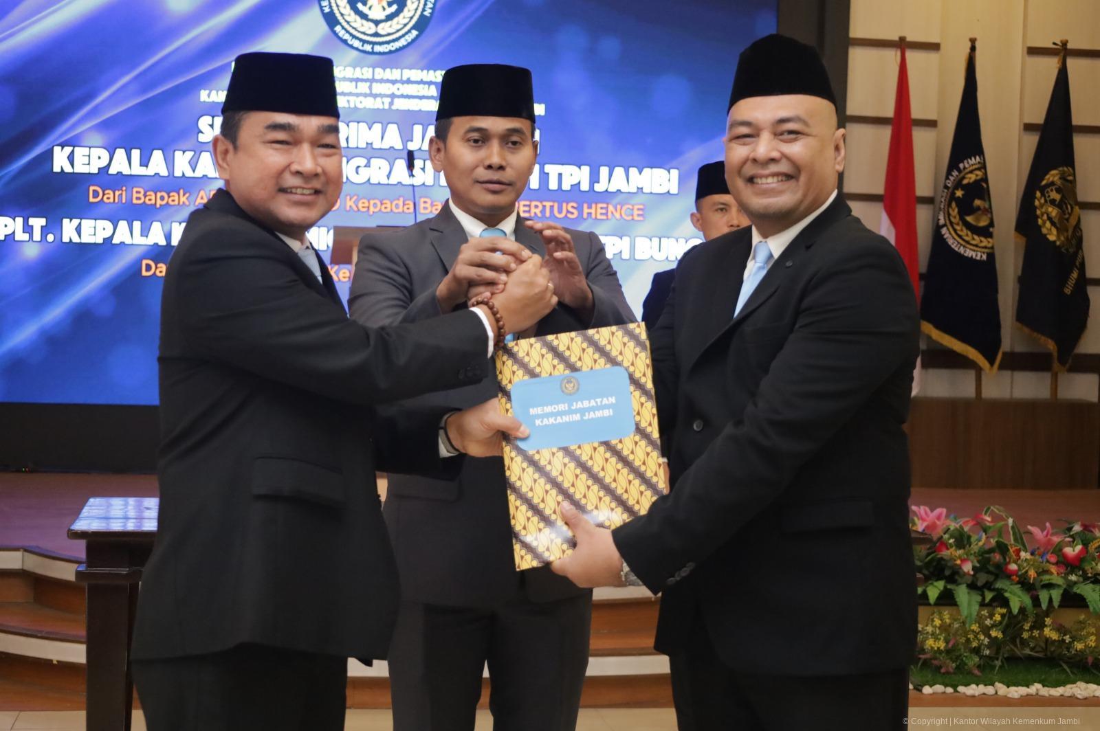 Kakanwil Kemenkum Jambi Hadiri Pelantikan dan Serah Terima Jabatan di lingkungan Kanwil Dirjen ...
